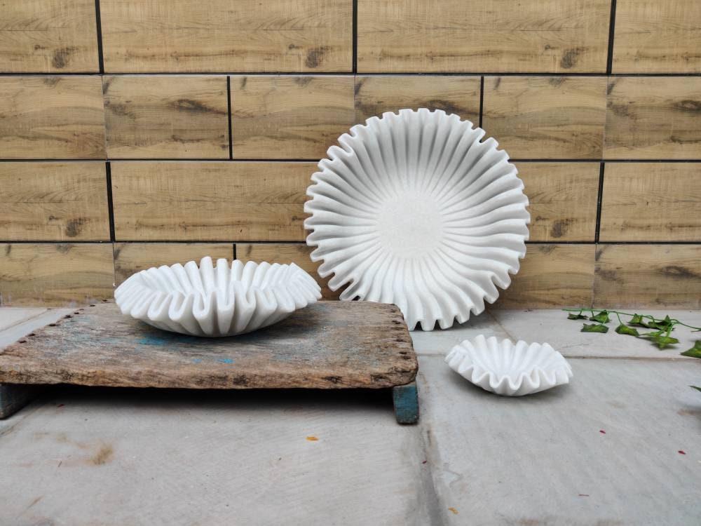 Set of 3 Ruffled Marble Bowls Cantina Marble Bowls Fruit | Etsy