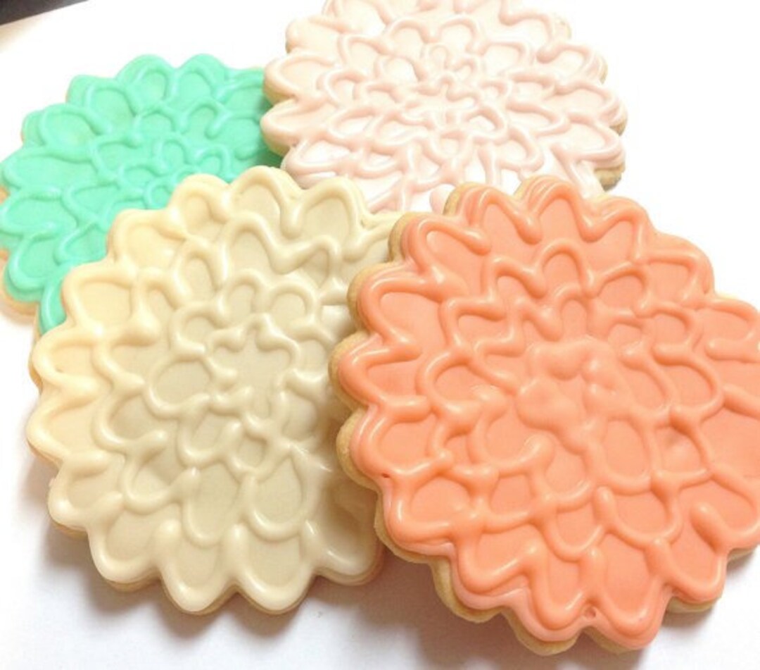 Flower Sugar Cookies Iced Decorated Mum Cookies Pastel Dahlia Floral ...