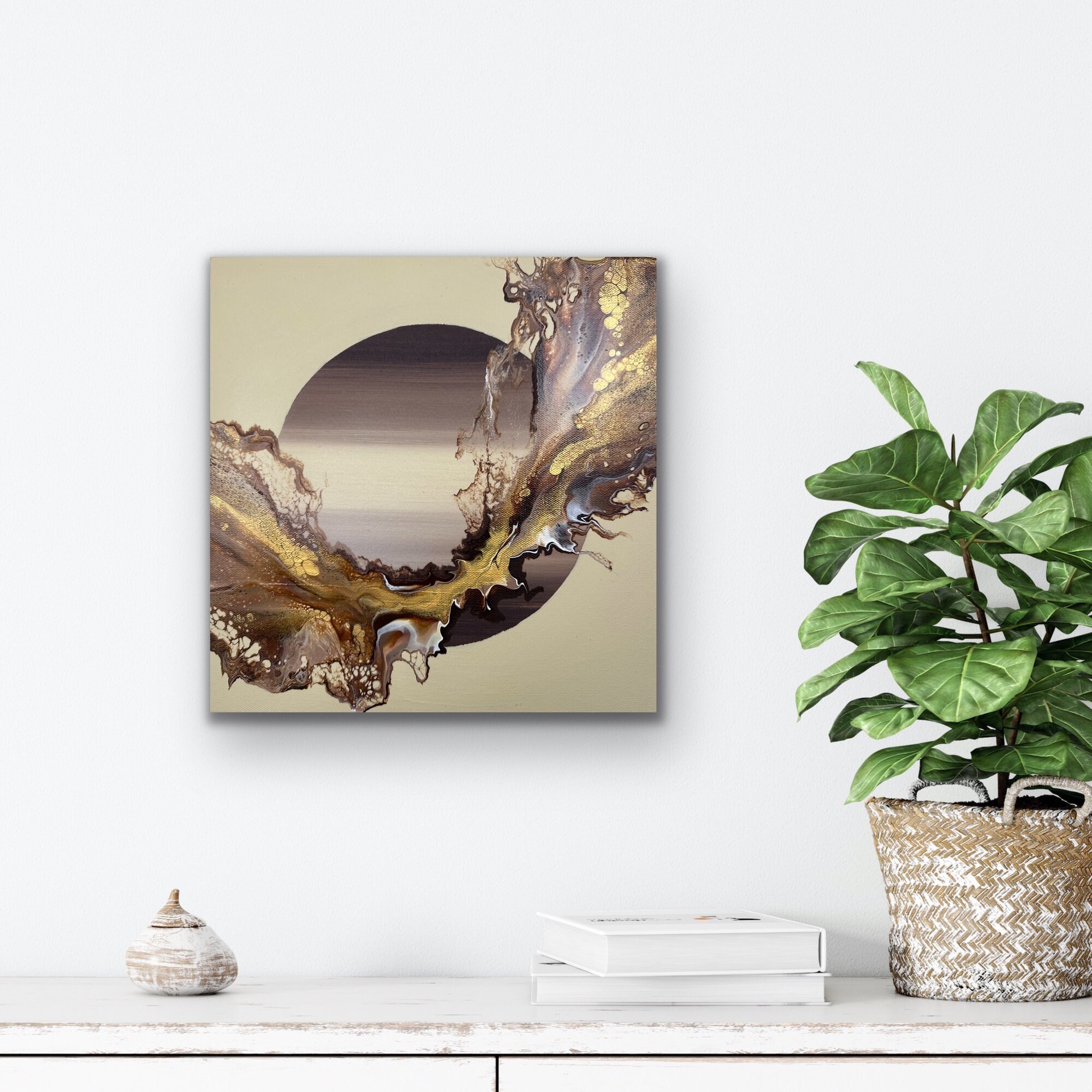 Beautiful Shades of Brown, Gold and Beige on Gradient Background ...