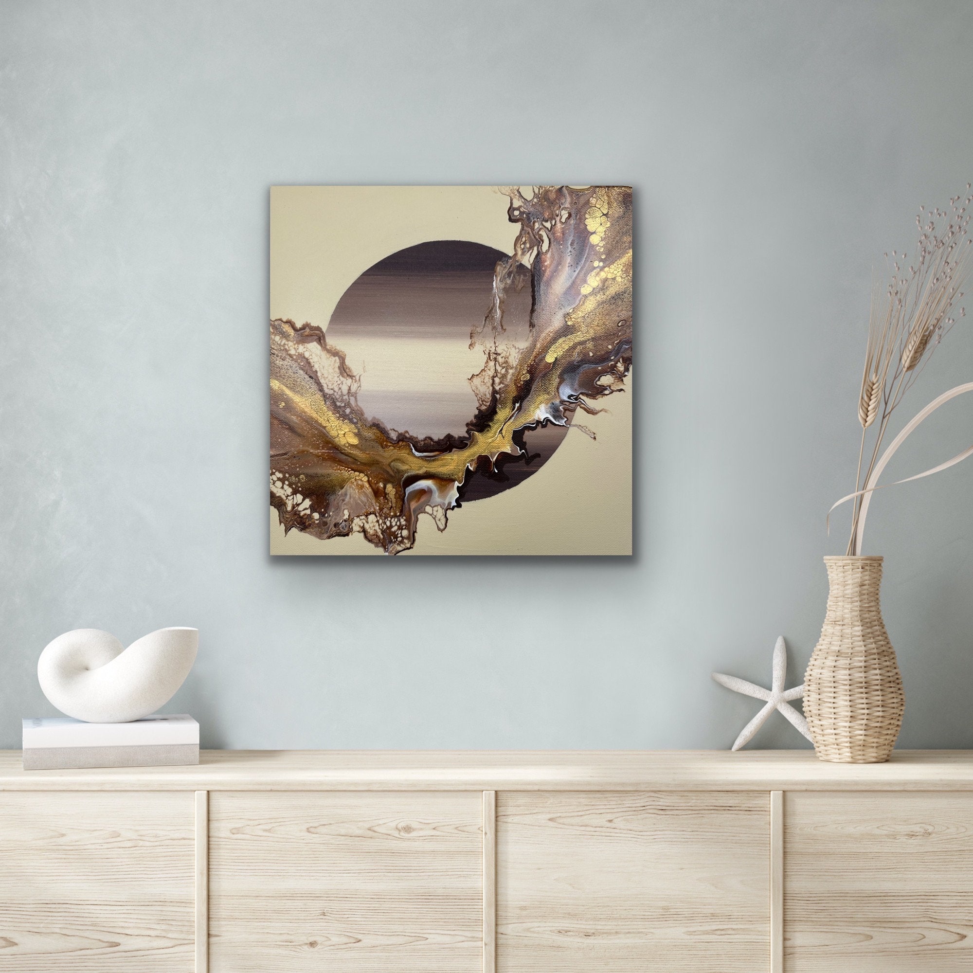 Beautiful Shades of Brown, Gold and Beige on Gradient Background ...