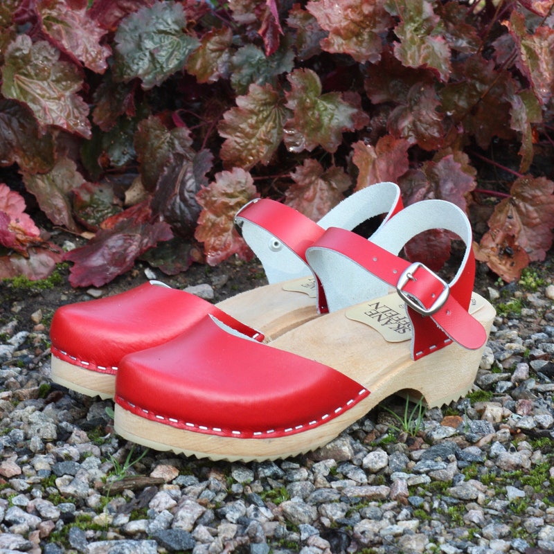 Red Clogs - Etsy