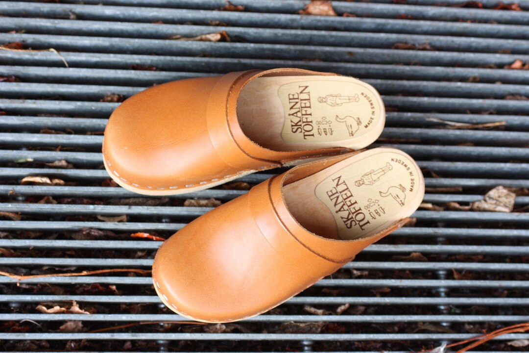 Women Clogs in Vegetable Tanned Leather - Etsy