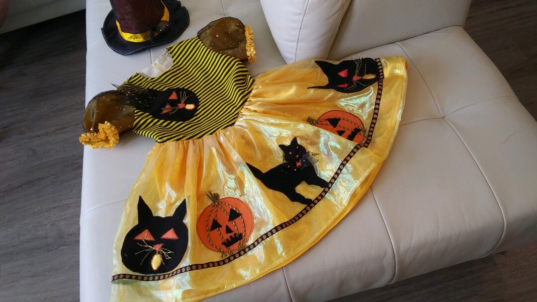 Halloween Outfit Toddler. Black and Yellow Scaredy Cat Cute Witch ...