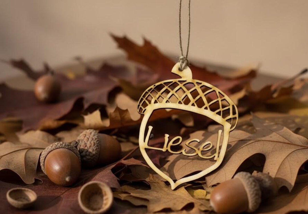 Custom Acorn Place Cards – Personalized Laser Cut Wooden Autumn Wedding ...