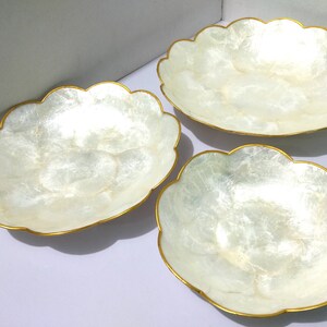 Capiz Shell Trays, 3pieces Circle-shaped Capiz Plates Made in ...