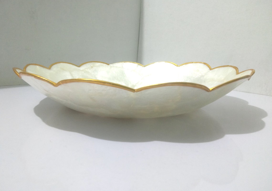 Capiz Shell Trays, 3pieces Circle-shaped Capiz Plates Made in ...