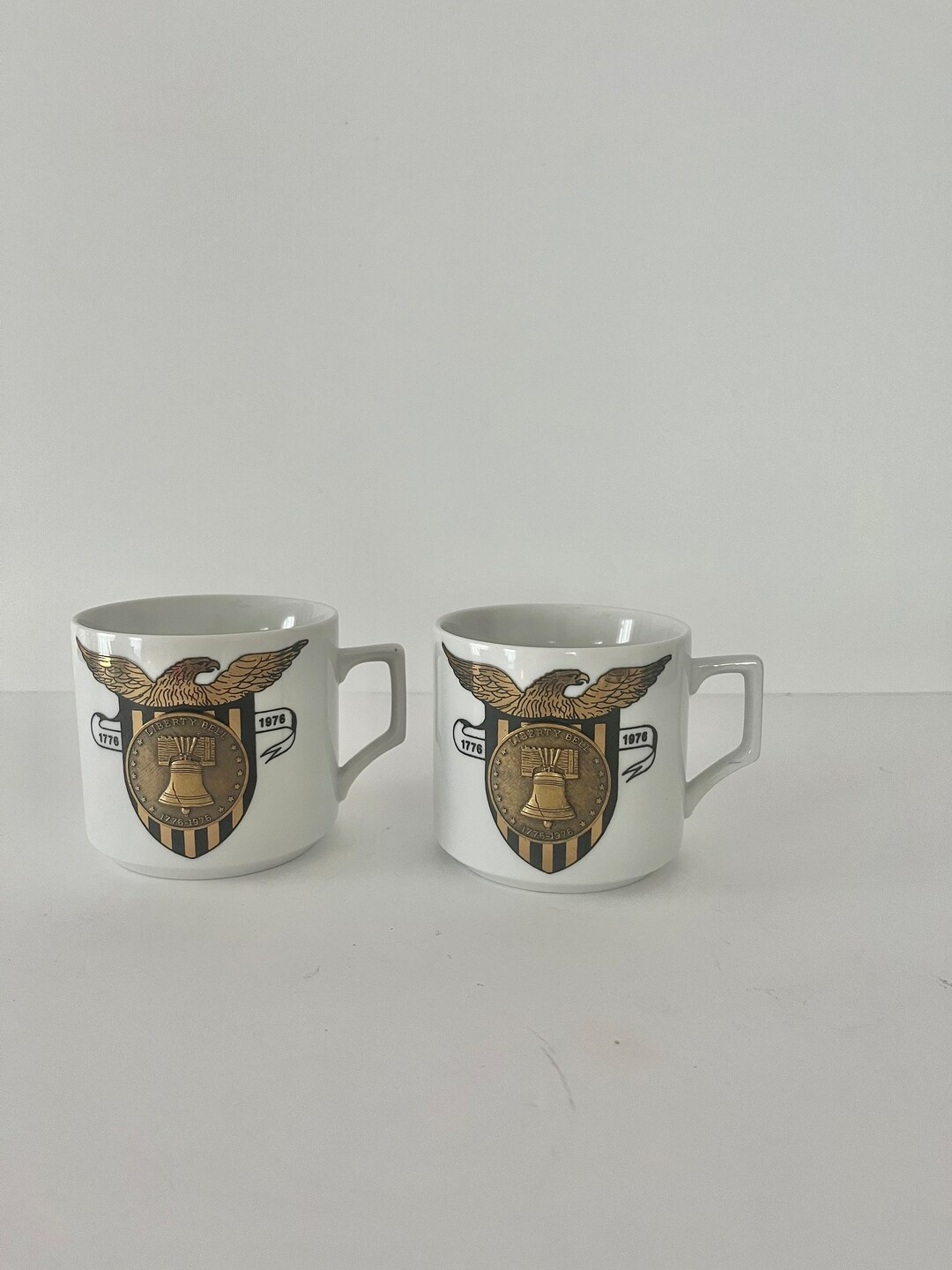 Vintage Collectible Eagle Pattern Liberty Bell 1776-1976 Bicentennial ...