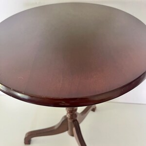 The Bombay Company Mahogany Oval Folding End Table - Etsy