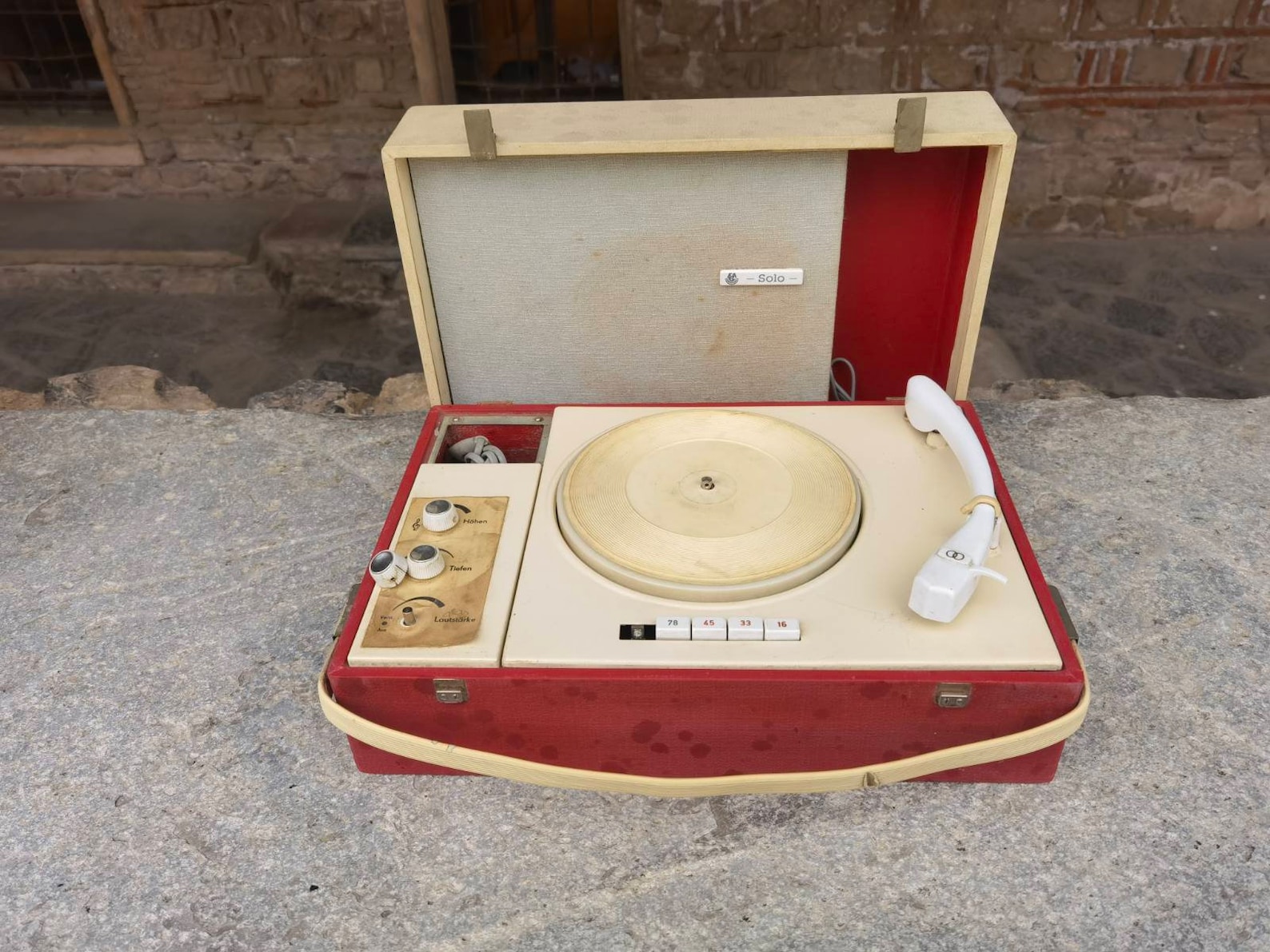 Vintage Record Player Solo, Retro Red Record Player Made in Germany - Etsy