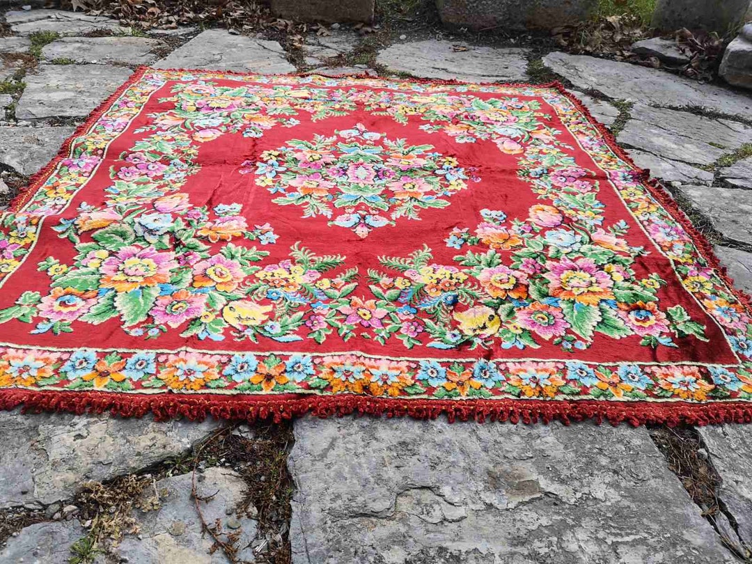 Red Velvet Vintage Tablecloth, Vintage Itlian Velvet Table Cover - Etsy