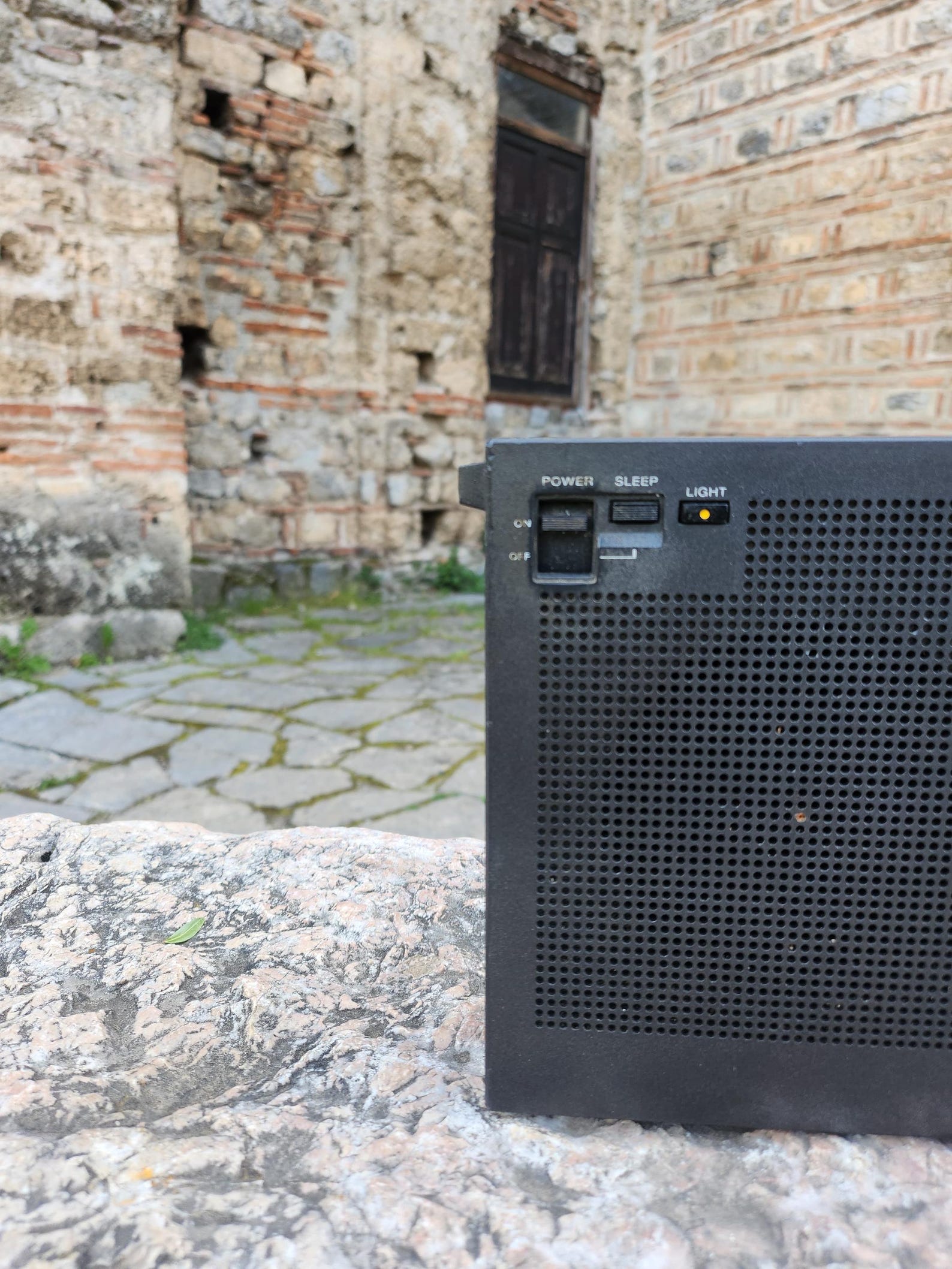 Sony ICF-2001 Synthesized Radio Receiver, WORKING, Rare Sony 1980s Fm ...