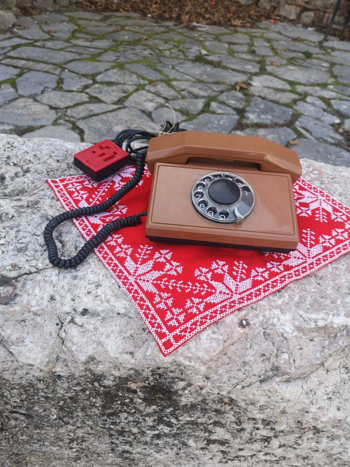 Vintage Rotary Phone, Vintage Brown Desk Phone From the 1990's - Etsy