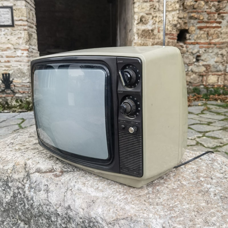 Black Tv Plates - Etsy