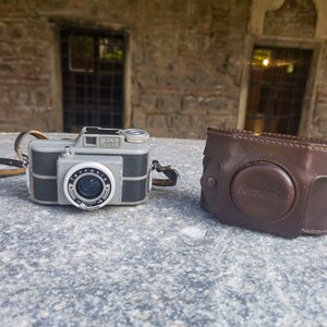 Ferrania Ibis Vintage Metallic Camera, 1950's 127 Mm Italian Camera - Etsy