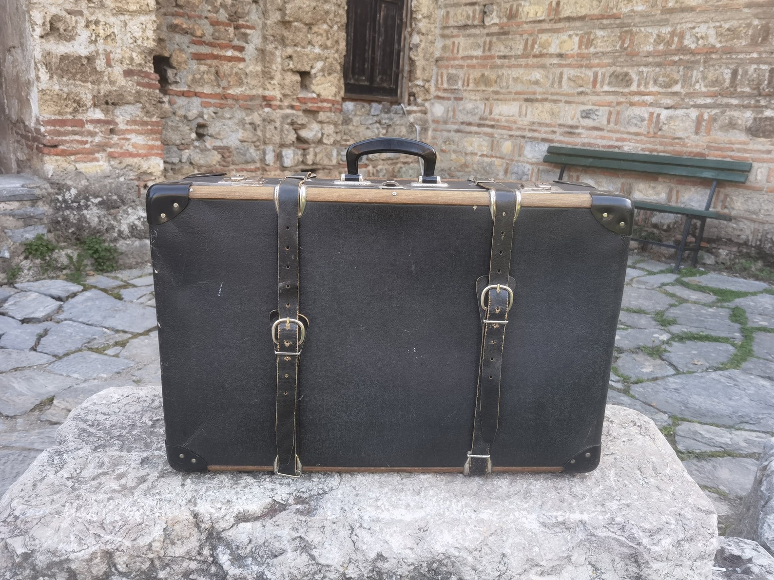 Old Style Wooden Suitcase, 1950's Retro Luggage, Retro Decor Suitcase ...