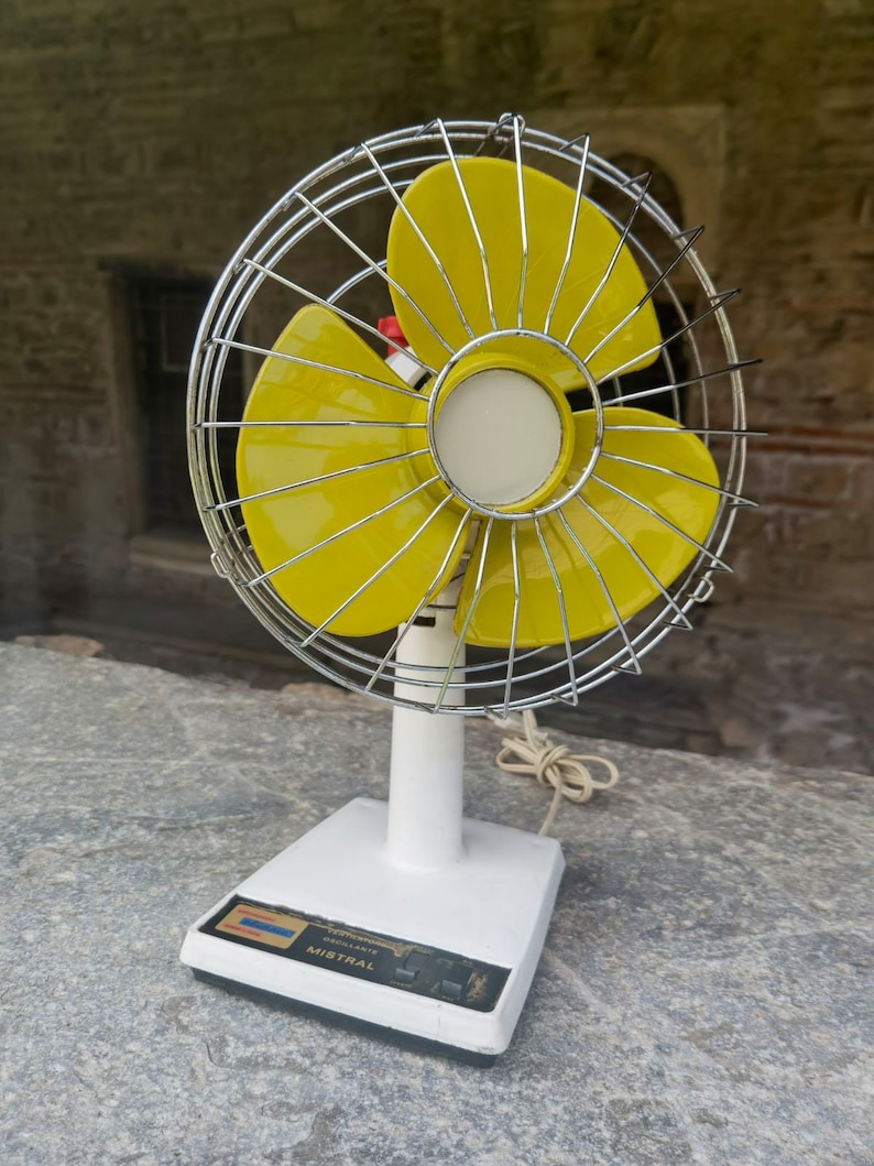 Vintage 1970's Metal Fan Yellow Retro Table Fan Mistral - Etsy