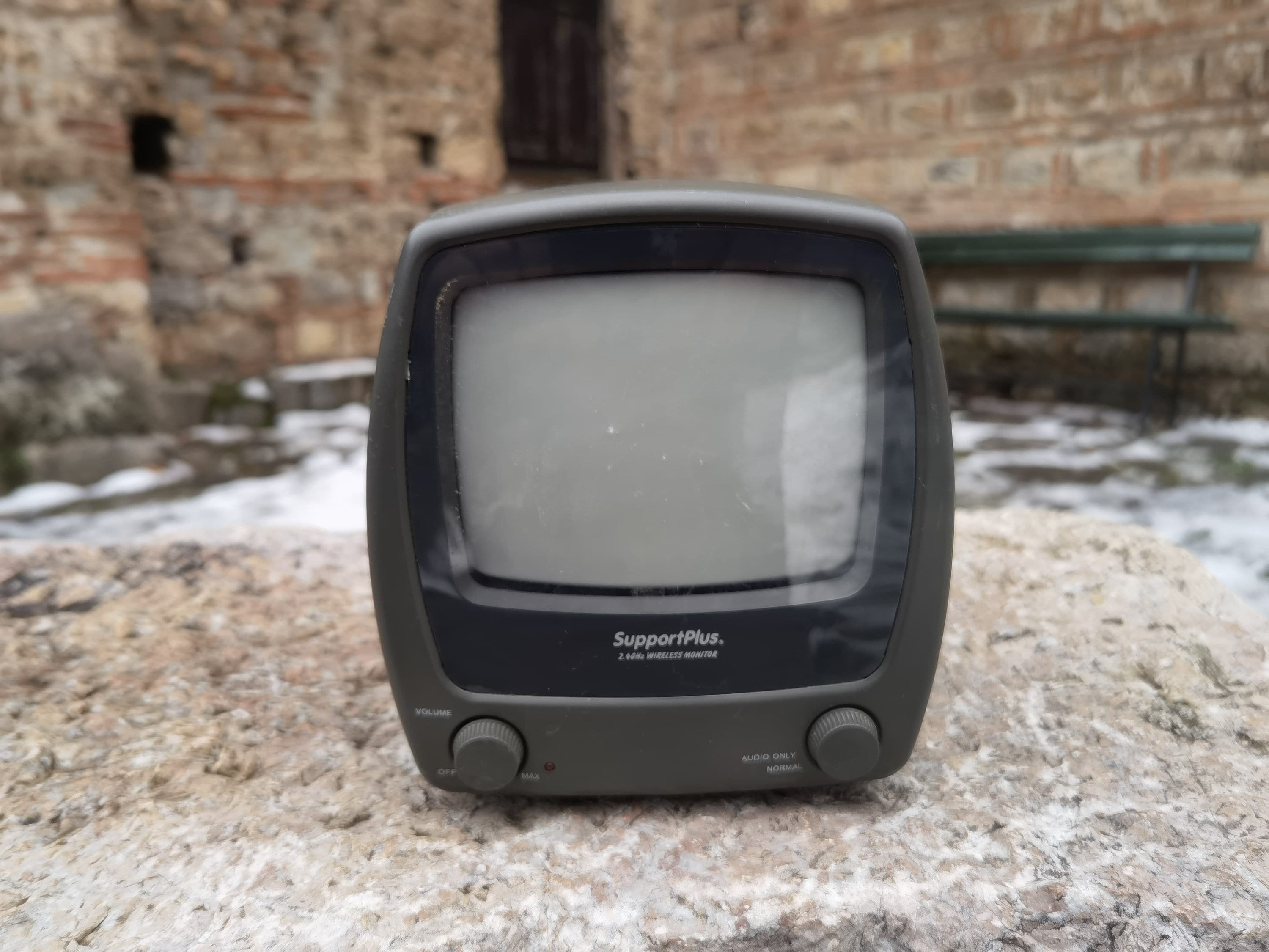 Mini Portable CRT Television, Supportplus Vintage Portable Television ...