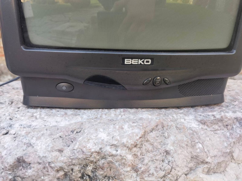 1990's CRT Television 30cm Screen Color TV Beko Model - Etsy