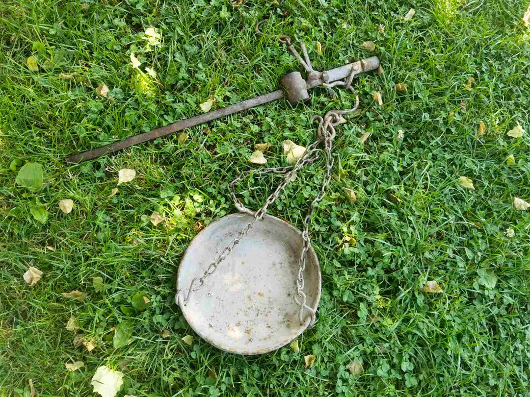 Primitive Steel Scale, Rustic Hanging Scale, Antique and Primitive ...