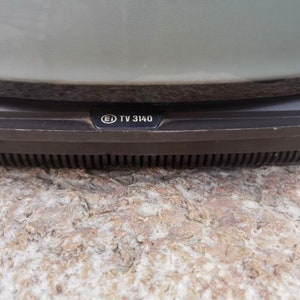 Vintage Late 1970's EI Tv 3140, Black and White Screen Television ...