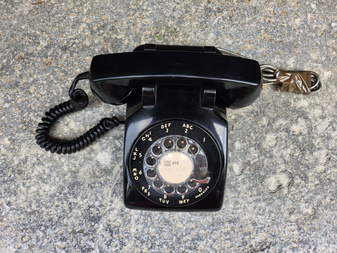 Vintage Rotary Phone, 70s Canadian Landline Rotary Phone - Etsy