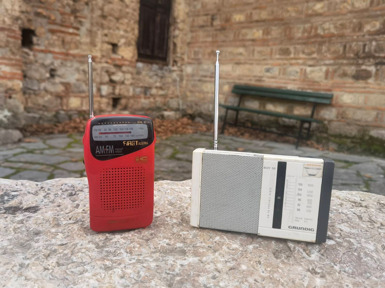 Two Portable Radio Transistors, Vintage 1970's Radio Transistors ...