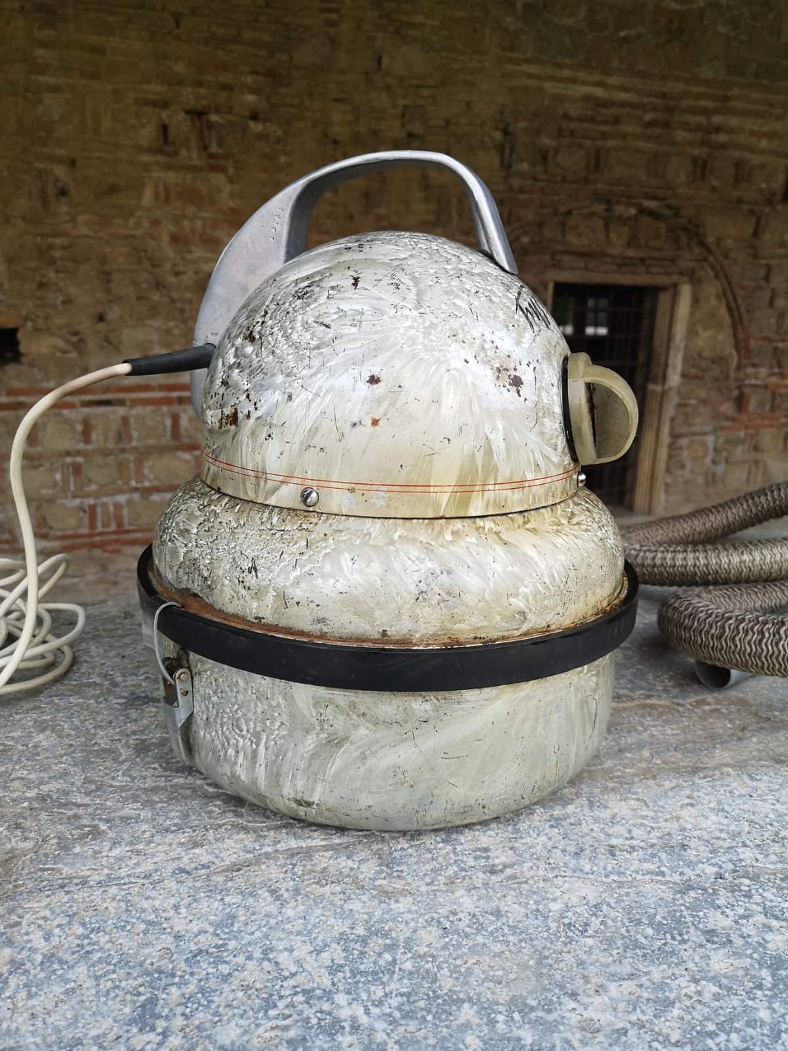 Vintage 1968 vacuum cleaner Automatic unique space age | Etsy