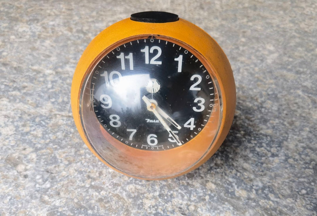 Insa Vintage Orange Clock, 1970's Space Age Orange Sphere Clock - Etsy