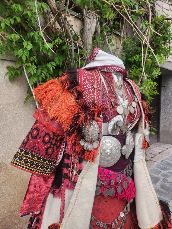 Mariovo woman's folklore costume, complete bride's et… - Gem