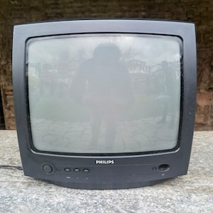 Vintage 1990's Phillips Color Television, Working Crt Phillips TV - Etsy