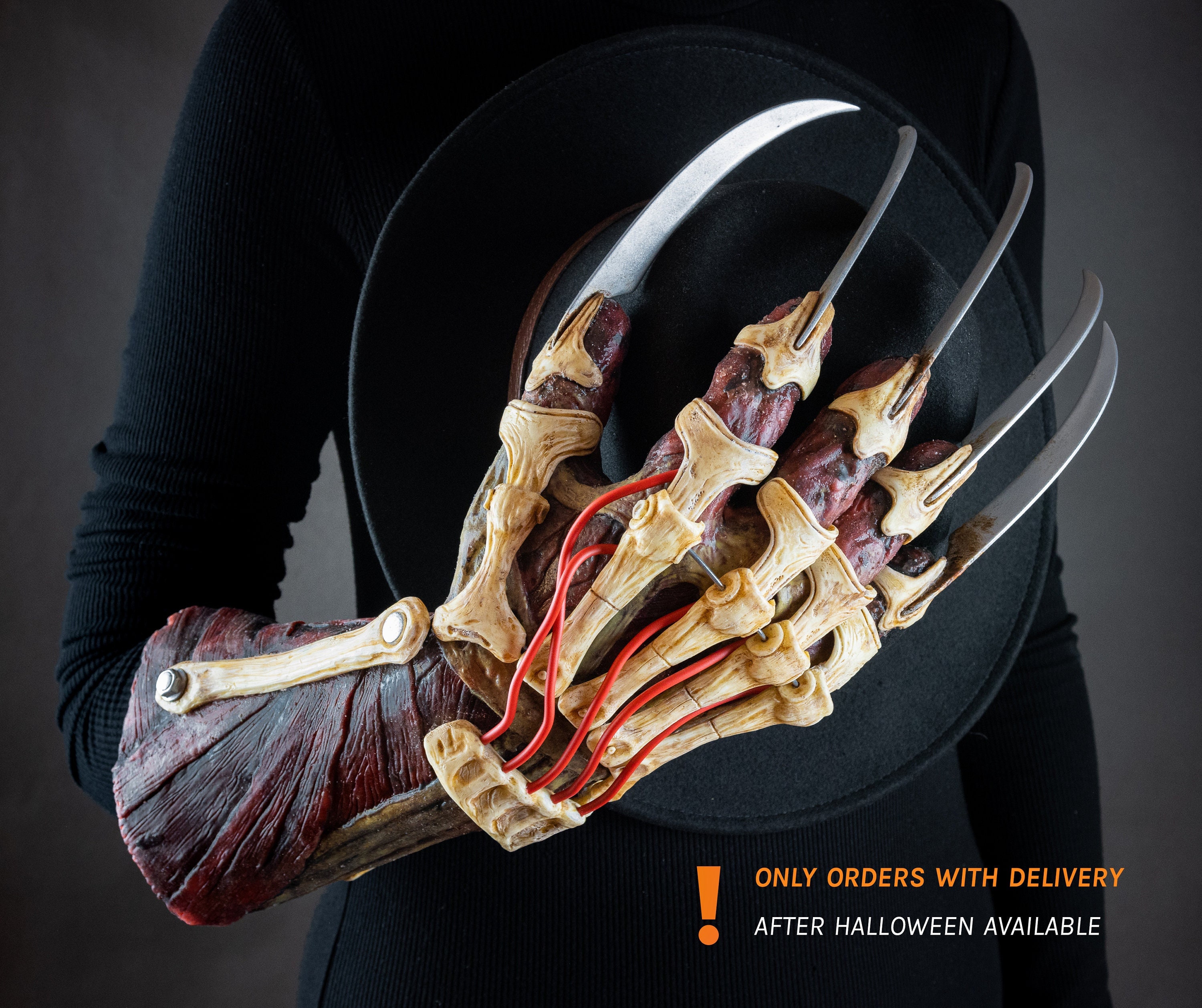 Freddy Krueger 2022 Glove