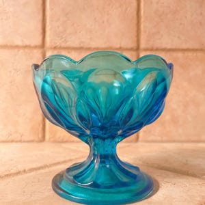 Vintage Blue Glass Sherbet Dish | Small Vintage Blue Glass Pedestal ...