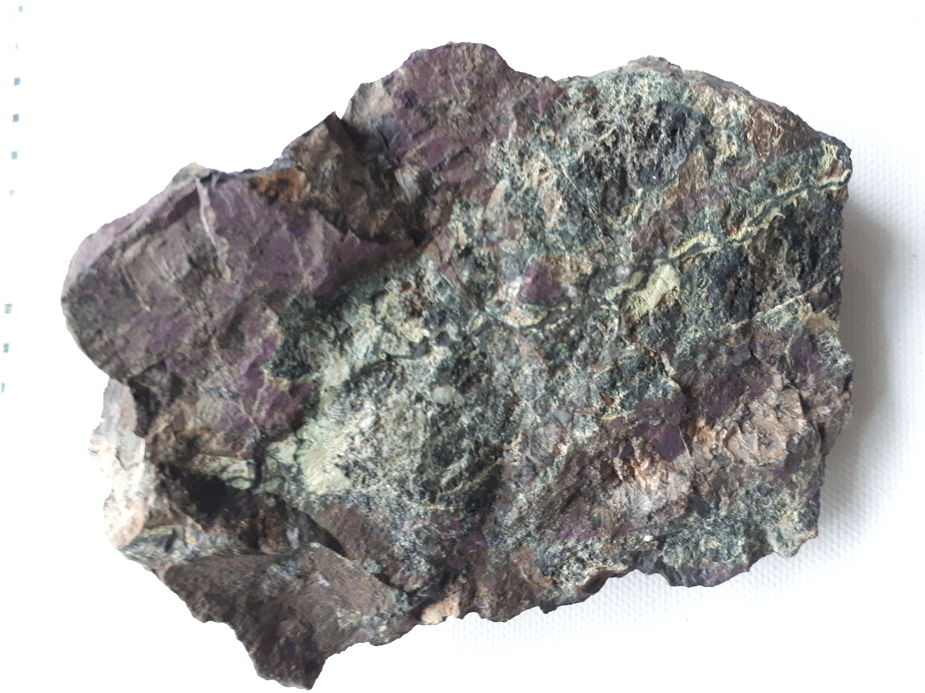 Collectible Stichit in Serpentine - Etsy UK