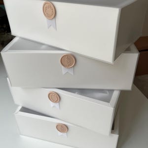 Personalized Wedding Favor Boxes: Custom Bridal Party Gift - Etsy