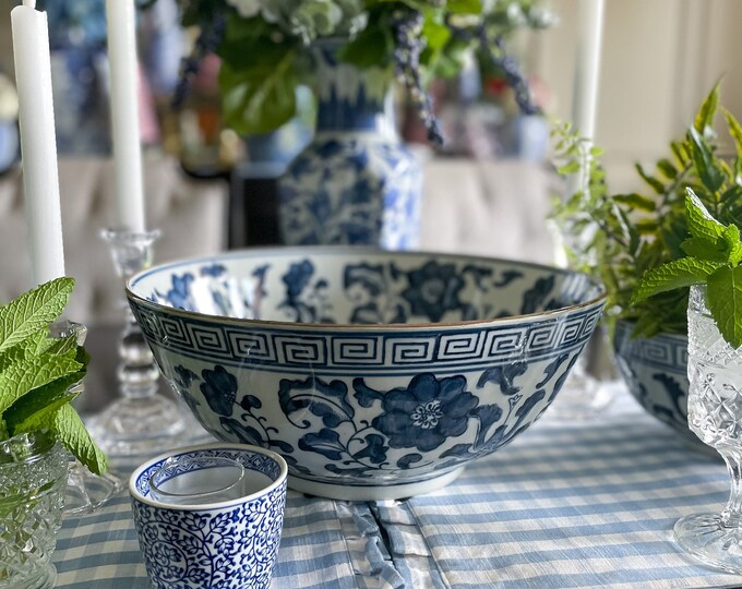 Blue and White Lotus Flower Bowls - Etsy