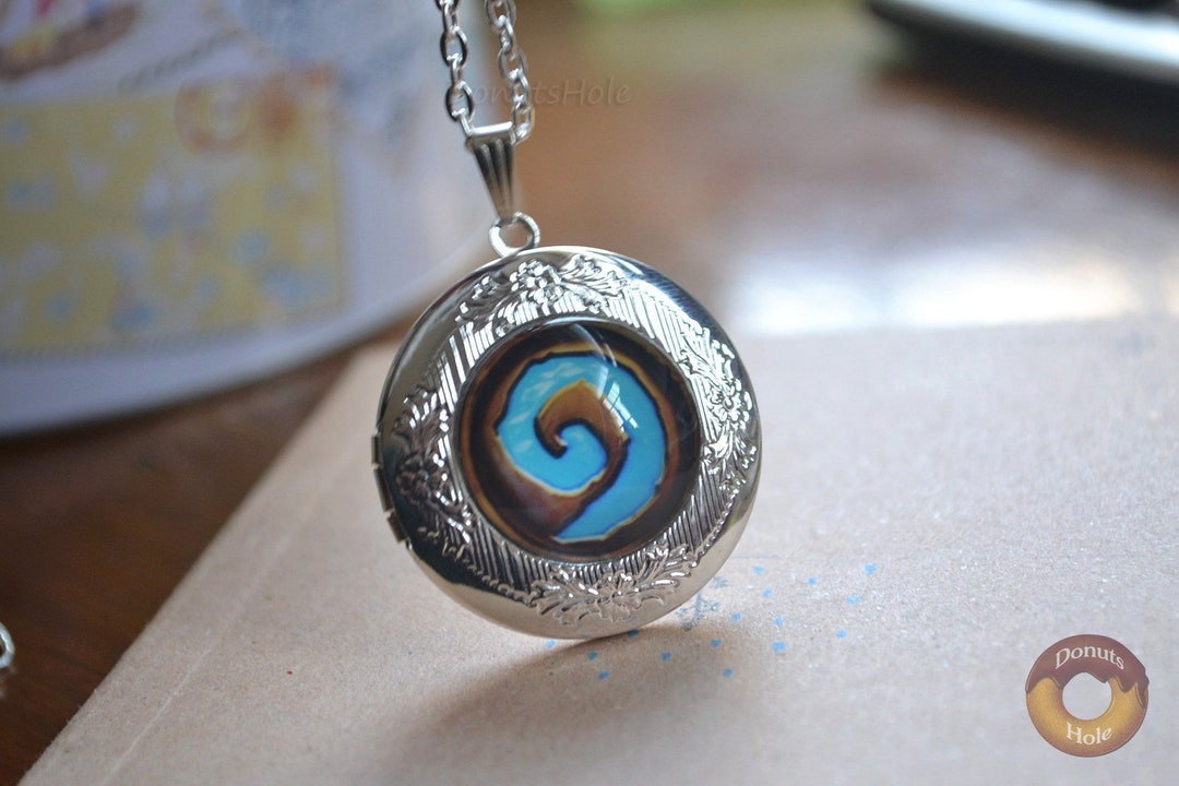 Wow World Locket Necklace,world of Warcraft Pendant Necklace,heartstone ...