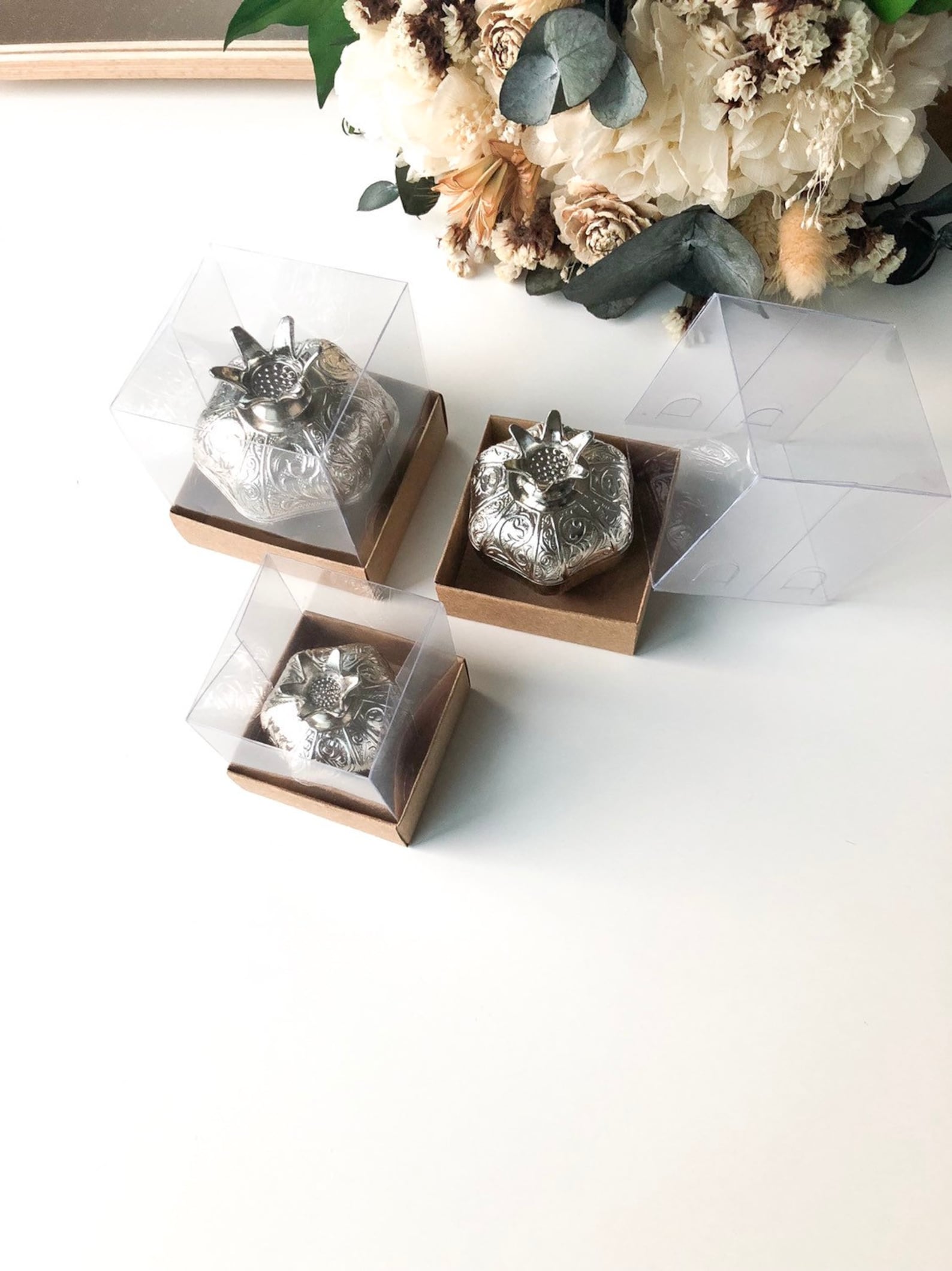 Silver Wedding Favors for Guests, Unique Wedding Favor Boxes ...