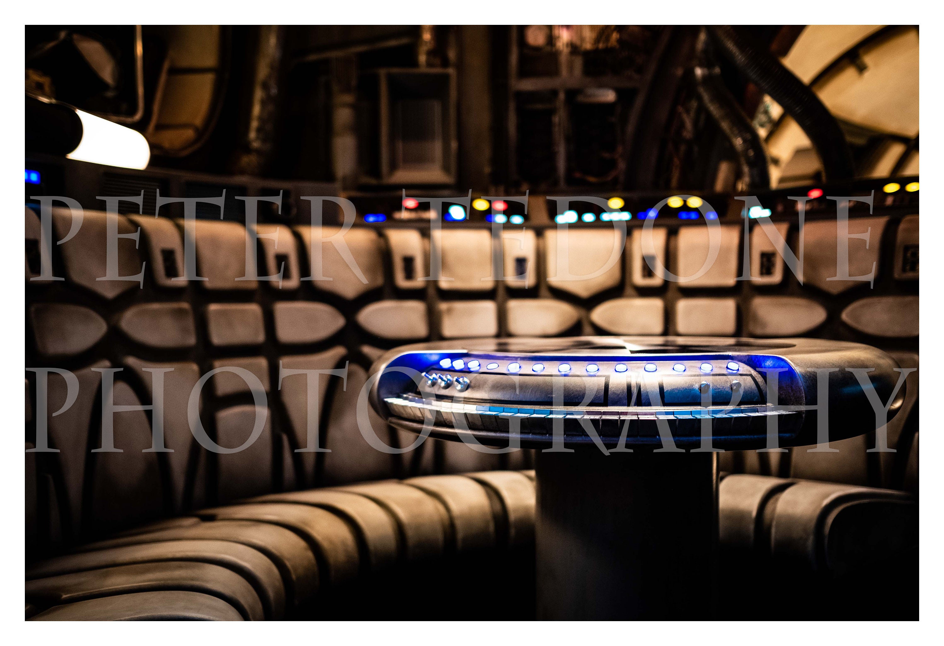 Star Wars Holochess/dejarik on the Millennium Falcon - Hollywood ...
