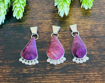 Spiny Oyster Pendant - Etsy