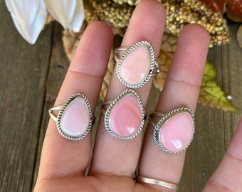 Pink Conch Shell Ring Size 9. Navajo Made and 925 Sterling Silver - Etsy