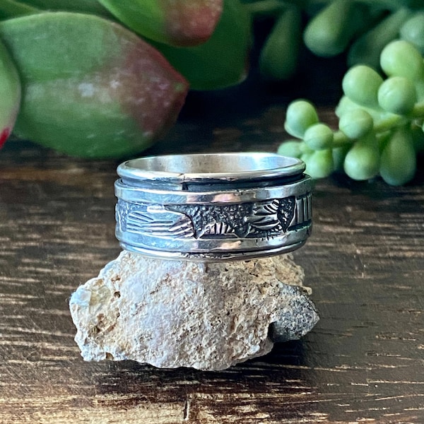 Storyteller Ring - Etsy