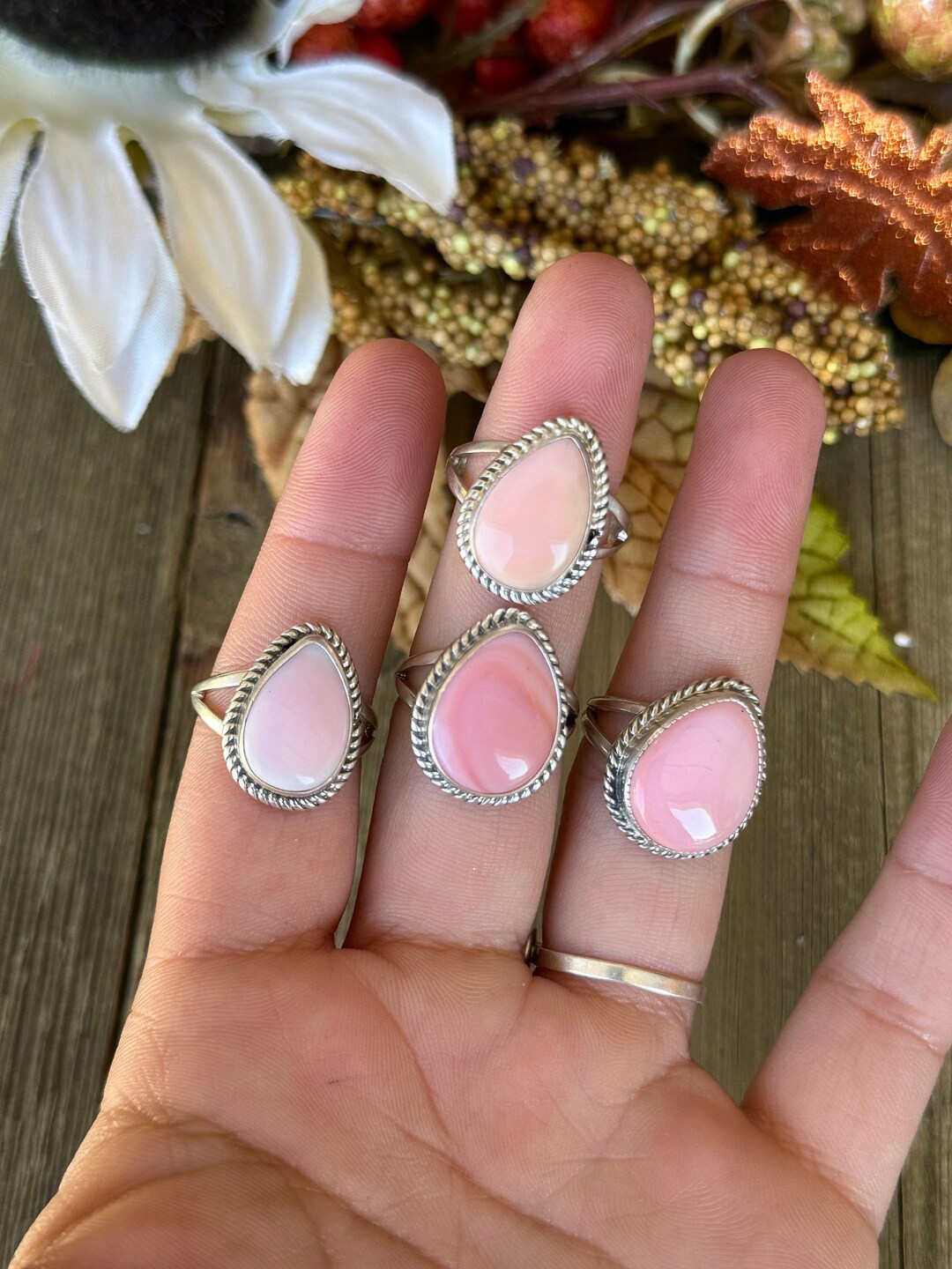 Navajo Made Pink Conch & Sterling Silver Ring - Etsy