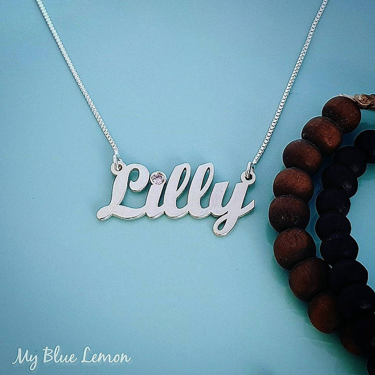 Lilly Name Necklace