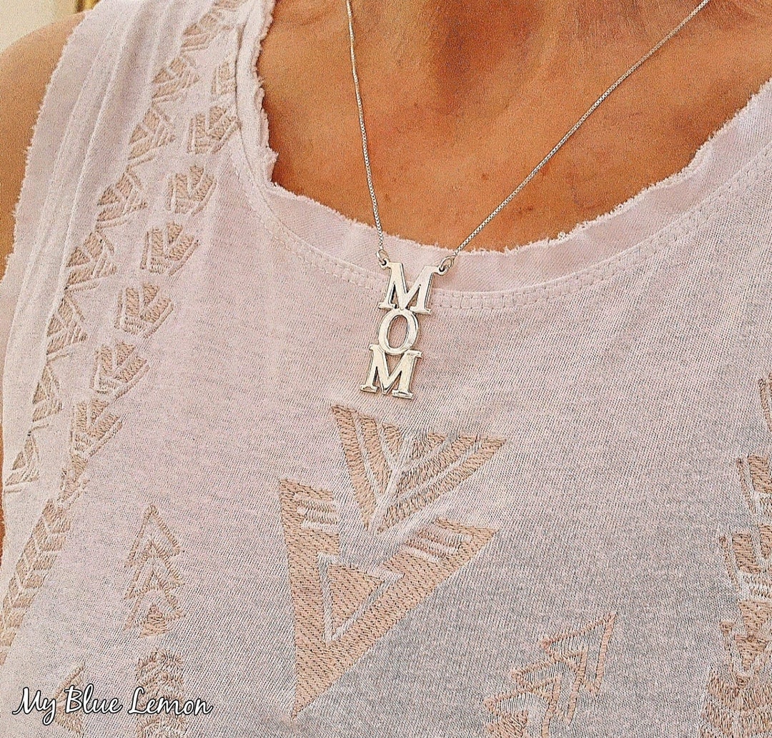 Mom Necklace Mom Chain Mother's Day Gift New Mom Gift - Etsy