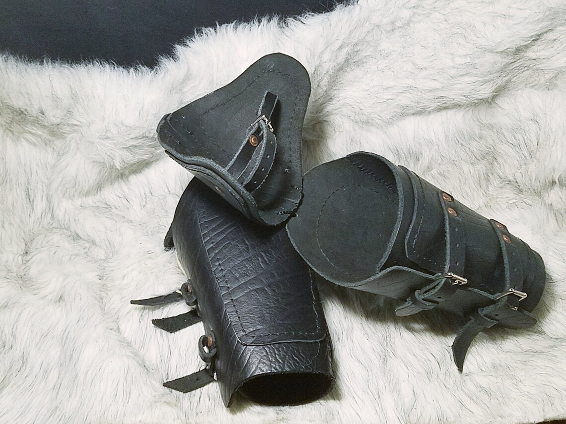 Leather Vanbraces / Bracers - Etsy