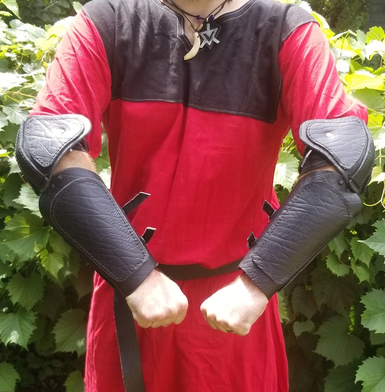 Leather Vanbraces / Bracers - Etsy