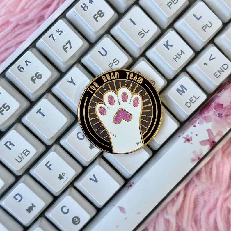 Toe Bean Team Hard Enamel Pin Lapel Pin Black Cat White - Etsy