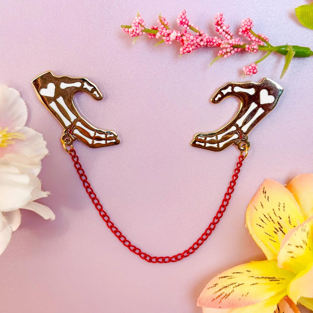 Red String of Fate Hard Enamel Collar Pins - Etsy