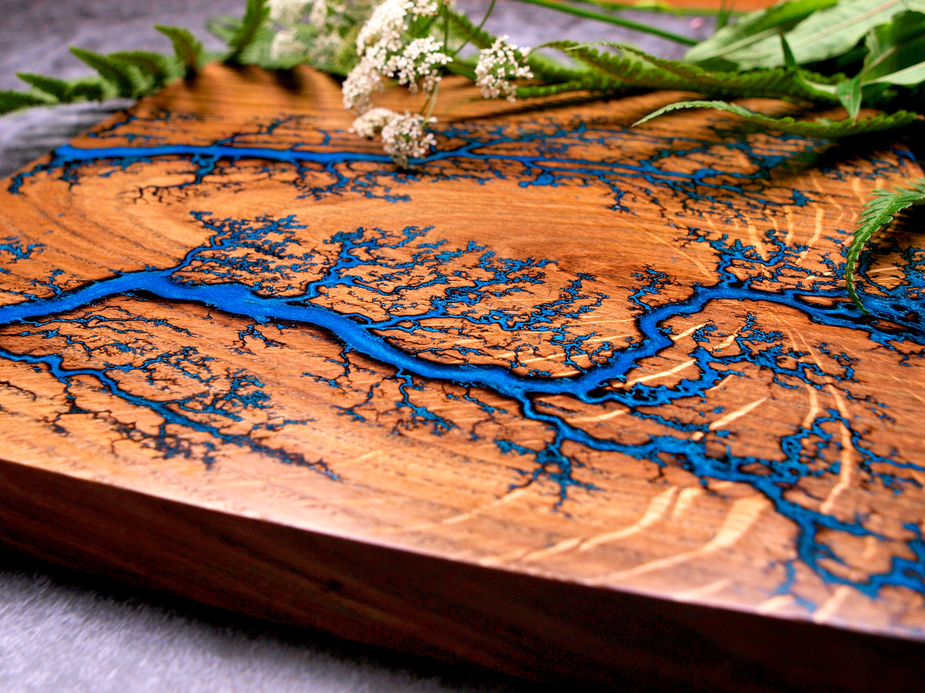 rookie coupon Pounding decorative acrylic cutting boards Stem tanker ...