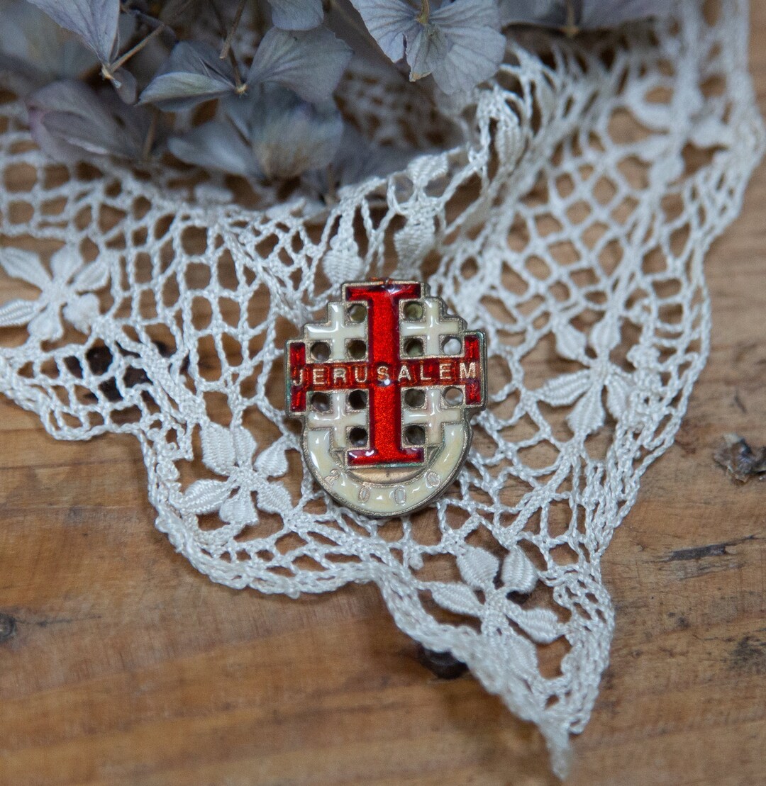 Enamel Lapel Badge. Jerusalem Souvenir. Cross. Red Cream. Christian ...